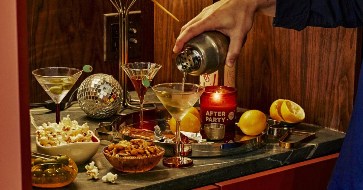 LAURA MURRAY | 2D Creative